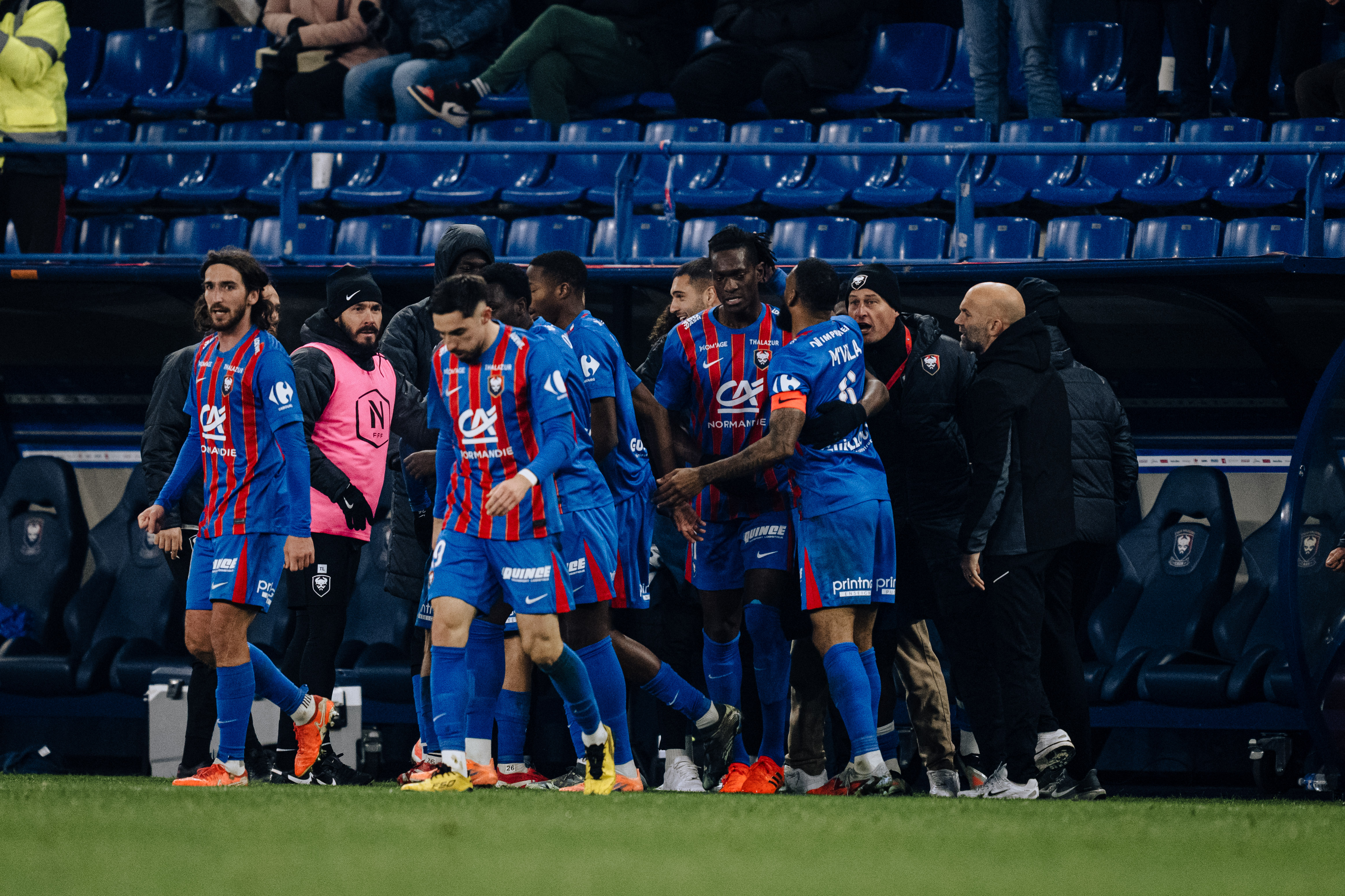 SM Caen / FBBP 01 : le résumé vidéo | infos match - billet SMC ...